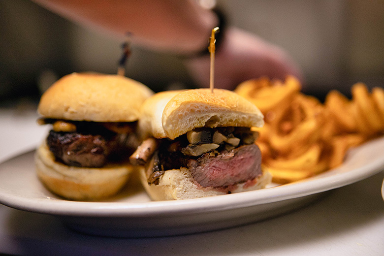 Doc Holliday's: Steaks & Burgers in Glenwood Springs, C